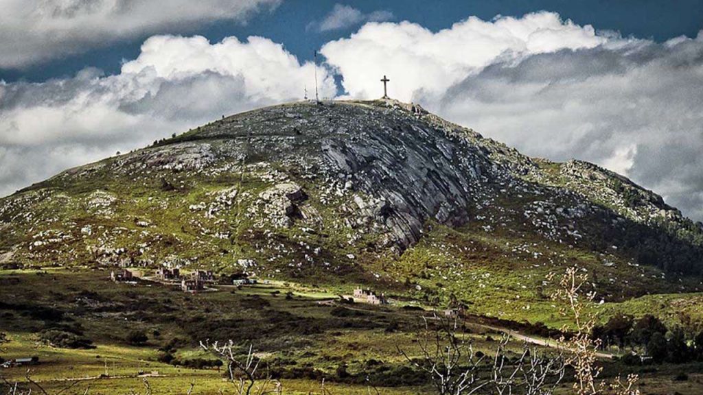 Subir el Cerro Pan de Azúcar sigue siendo el paseo elegido por los ...